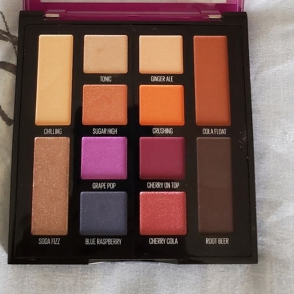 Maybelline | Makeup | Maybelline New York Eyeshadow Palette Soda Pop ...